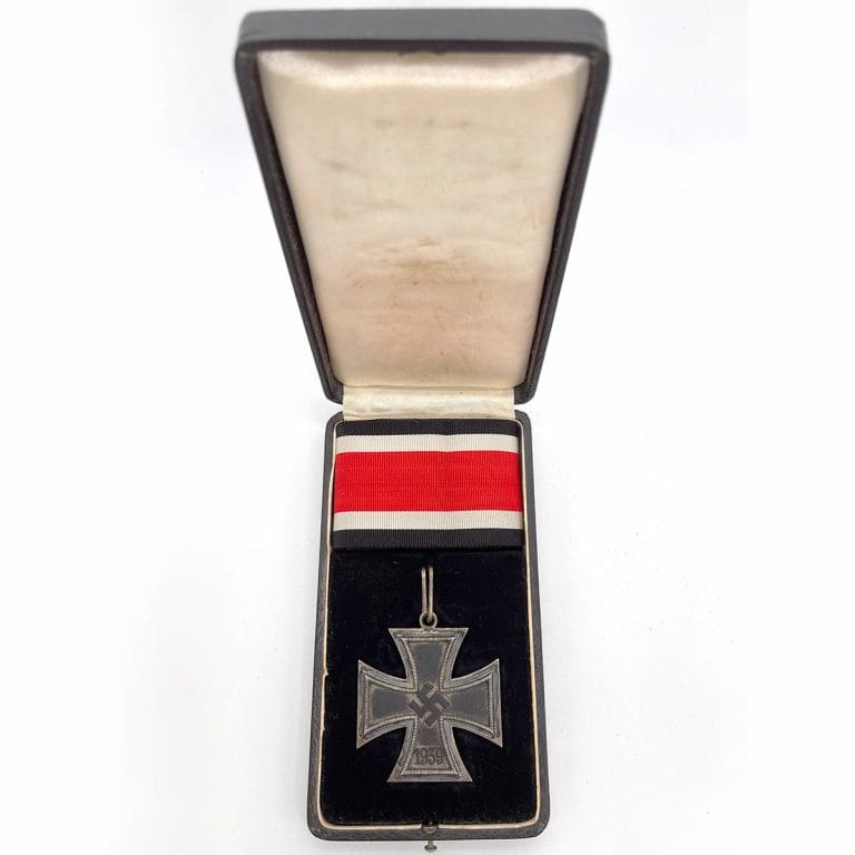 German WW2 Knight's Cross of the Iron Cross - iBuyWorldWar2.com