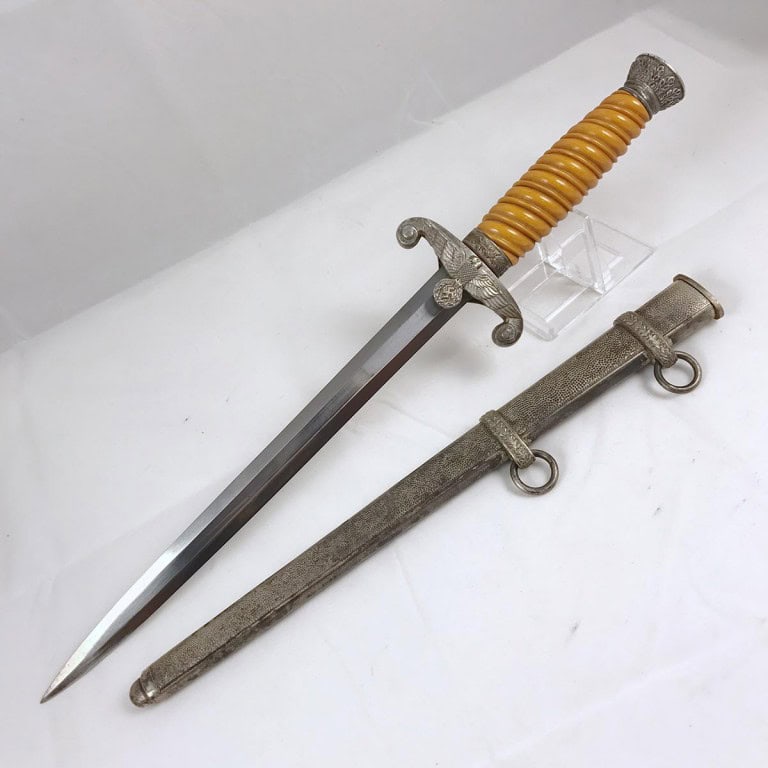 German Army Daggers — German Army (Heer) Dagger Buyer & Seller