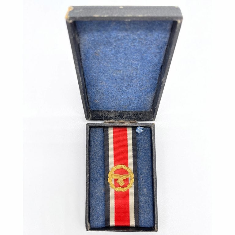 German Medals, Badges & Awards Buyer & Seller — iBuyWorldWar2.com
